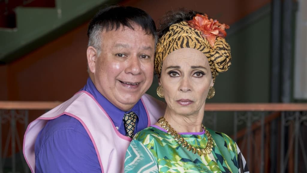 'Vecinos': Así lucían Arturo y Doña Magda en su boda | Shows Personajes | Distrito Comedia