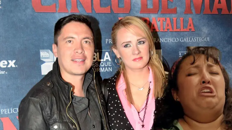 Armando Hernández Quién Es Su Toña De La Vida Real Conoce A Su Esposa