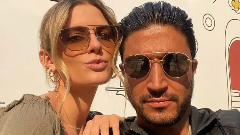 El novio de Talitha Becker revela el extraño hábito para dormir de la ...