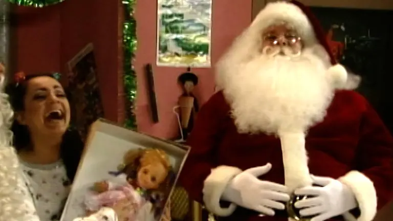 La Hora Pico: Nacasia recibe la visita de Naco Claus | Distrito Comedia programas | Distrito Comedia