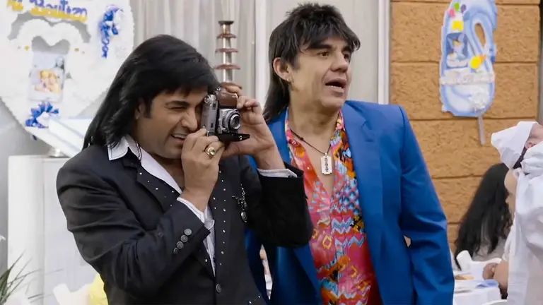 Nosotros los guapos: Albertano y el Vítor se lanzan como fotógrafos ...